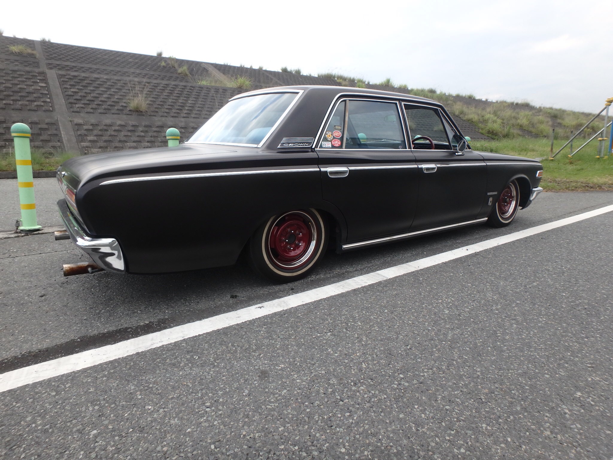 TOYOTA CROWN MS50 - Fuji Tried Customs｜アメリカ車・輸入車の販売、カスタム、車検ならお任せください